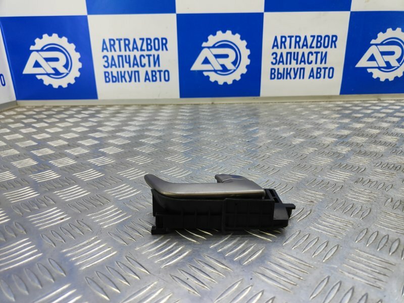 Б/У Ручка двери передней внутренняя правая Geely Emgrand Ec7 FE1 / Джили Эмгранд Ec7 FE1 1.8 JL4G18 126 Л.С 2013