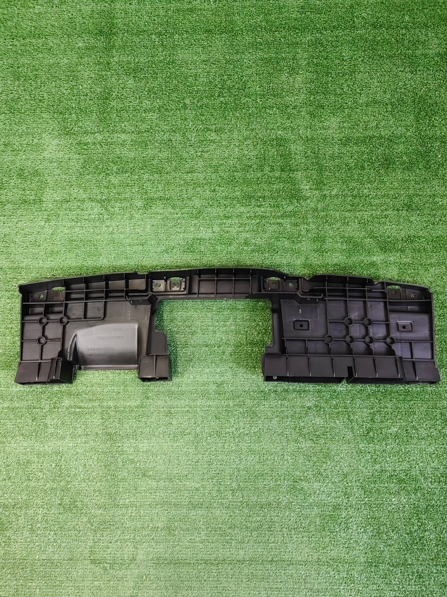 HAVAL Кронштейн решетки радиатора Haval F7x дорестайнг 5509103XKQ00AN