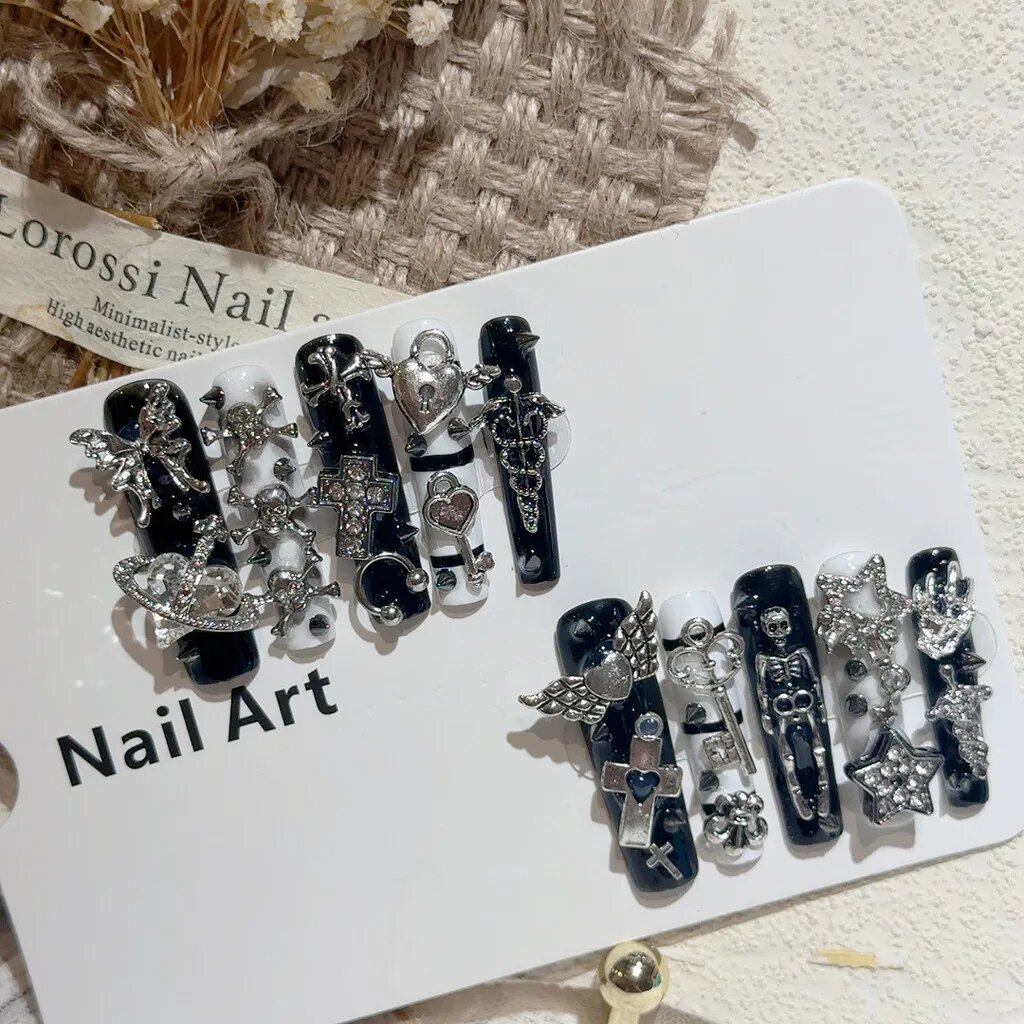 Накладные ногти Y2K экстра-длинные квадратные черно-белые полоски Spice Girls M