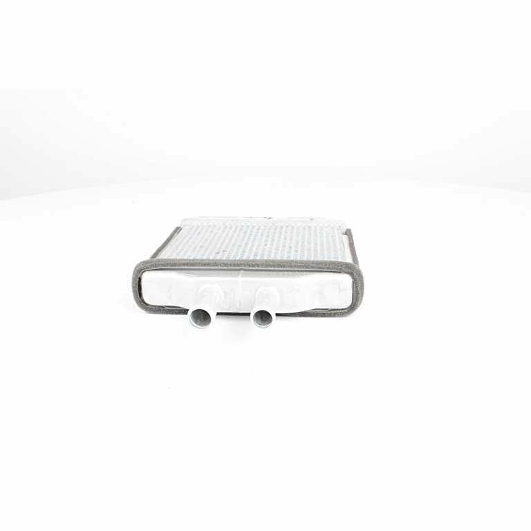 Радиатор отопителя BSG Арт. BSG65530004 / CHEVROLET Lacetti (05-)