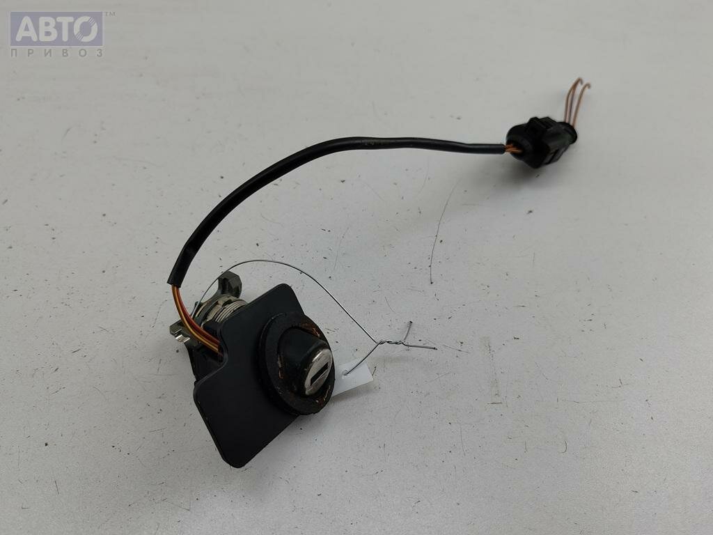 Личинка замка багажника Volkswagen Passat B5+ (GP)