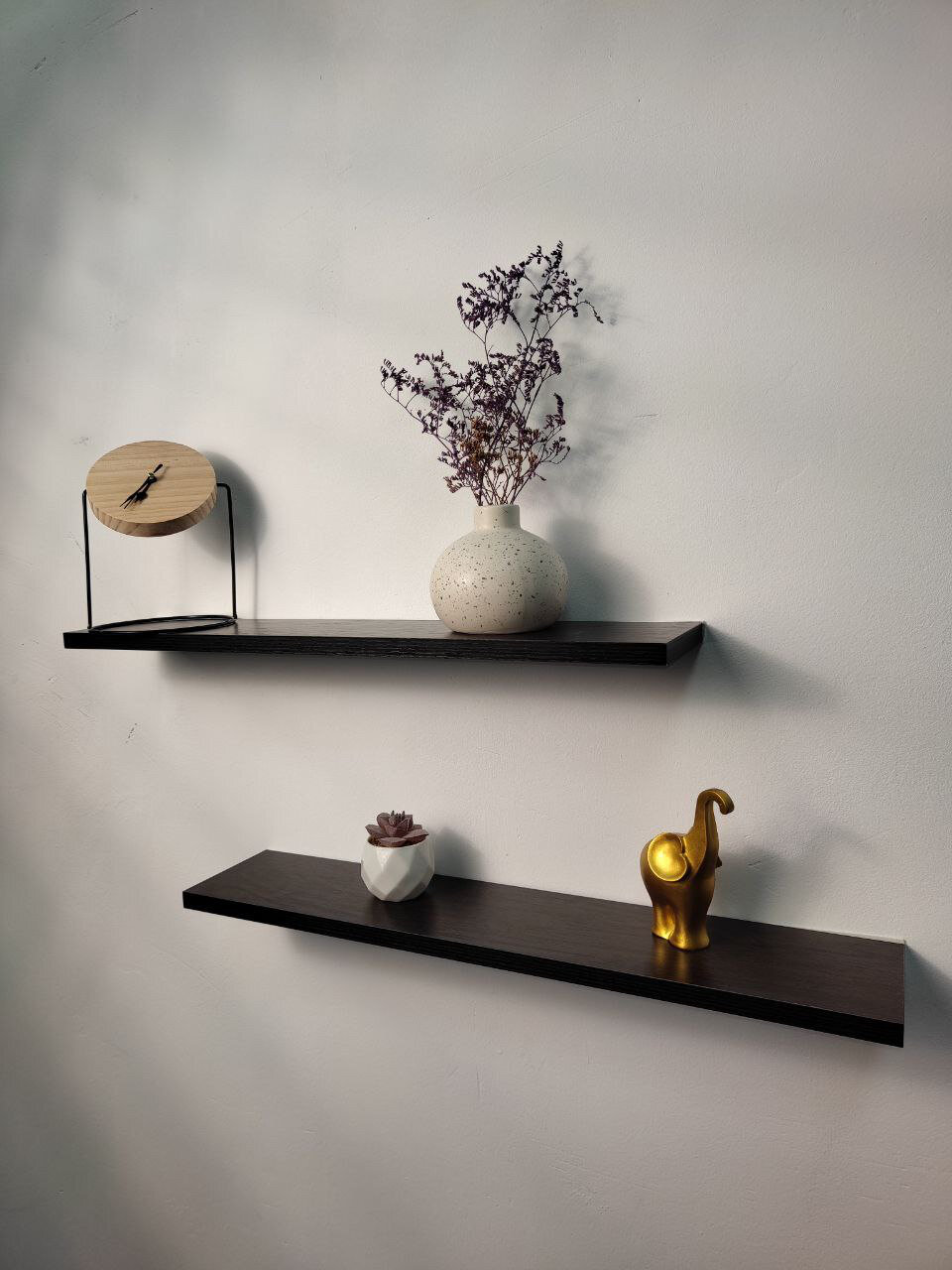 Парящие полки настенные лофт, дуб венге , 60х20х1,6см, скрытое крепление. Две полки в одном комплекте.