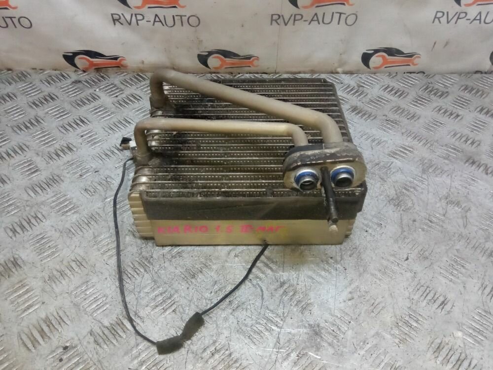 Испаритель кондиционера Kia RIO 2000-2005 0K30C61A10