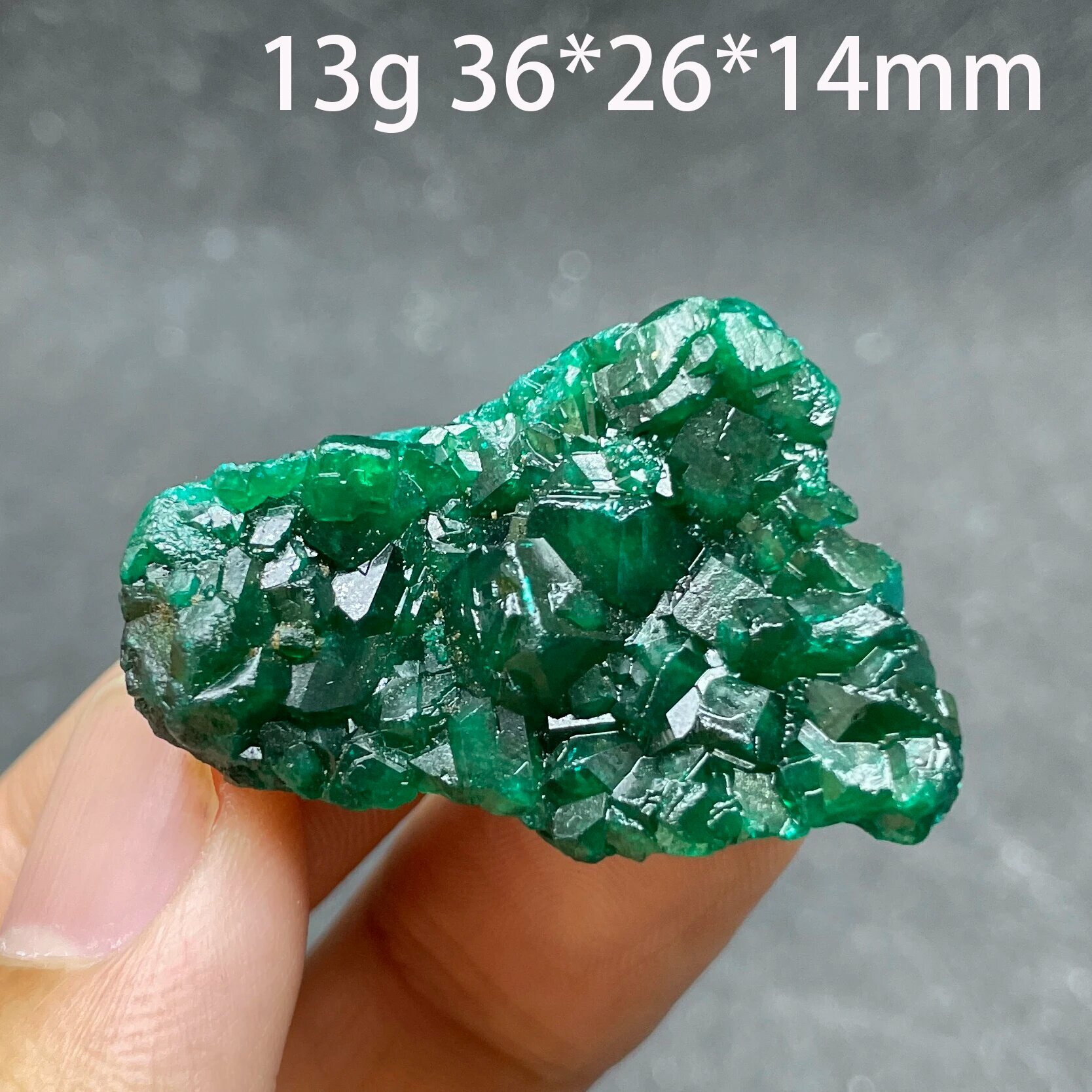 Зеленый диоптаз, кристалл W21