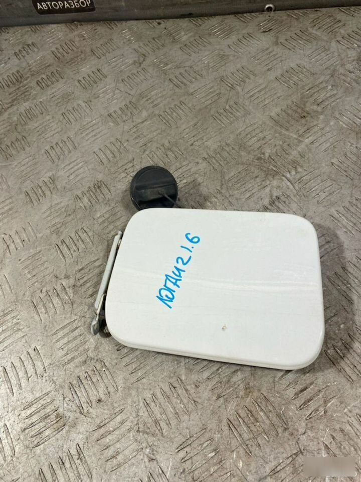 Лючок бензобака Renault Logan 2 2018-2022