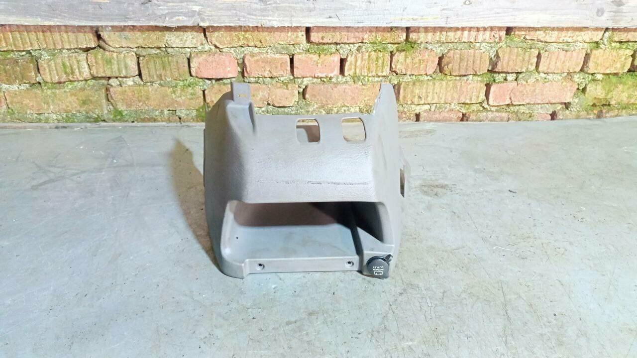 Декоративная накладка торпедо Dodge Caravan 4 (2000 - 2007) 5009048AA