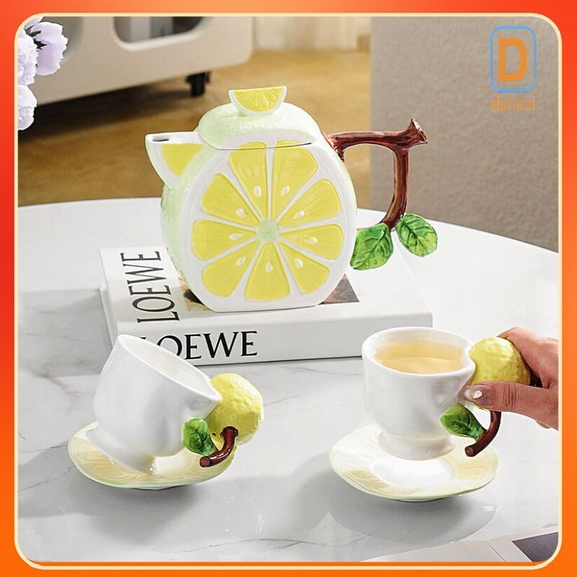 Кувшин Лимоны 850 мл + 2 чашки с блюдцами объемом 110 мл, керамический, желтый， для воды/сока/горячих напитков.