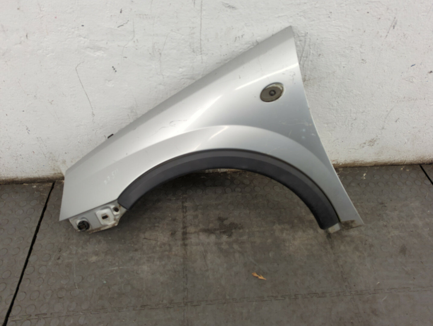 Крыло левое переднее Opel Corsa C Б/У