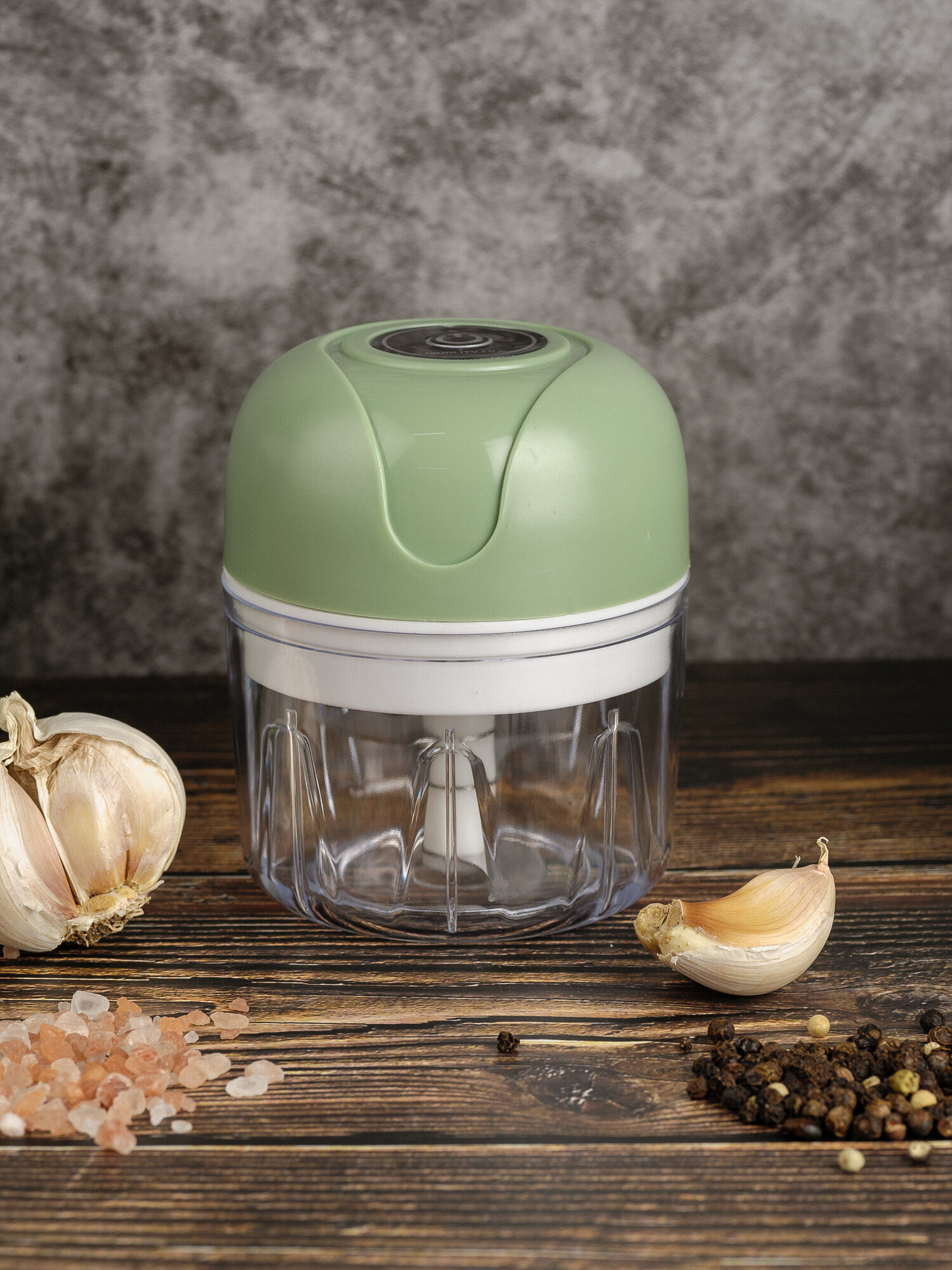 Портативный, аккумуляторный Мини Блендер с USB / Измельчитель кухонный Mirus Group, электрический, 250 мл