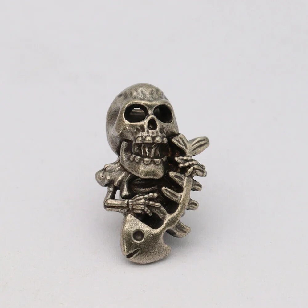 Бусина череп с рыбой, латунь Antique Silvery