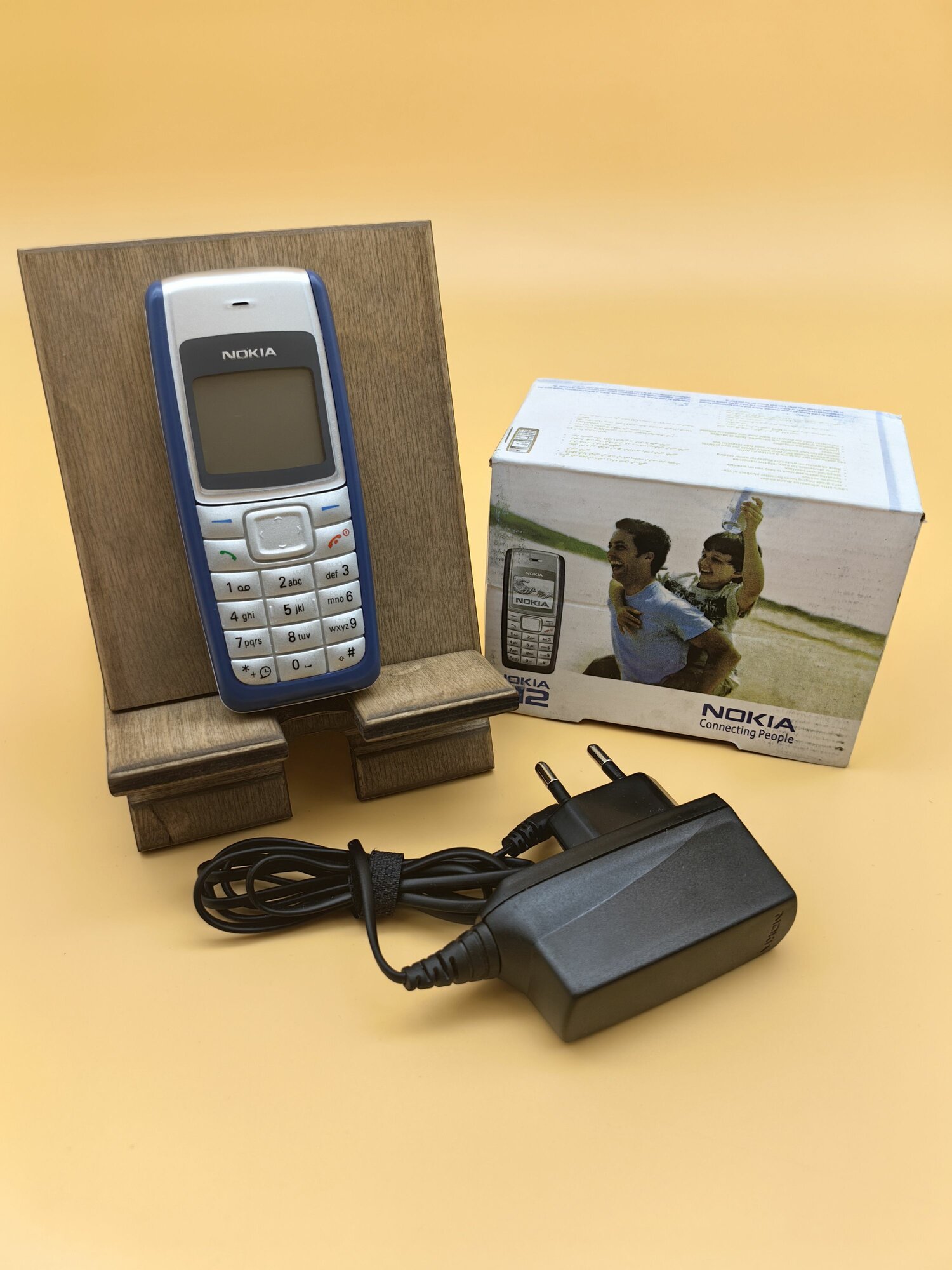 Мобильный раритетный кнопочный ретро телефон Nokia 1112, Синий