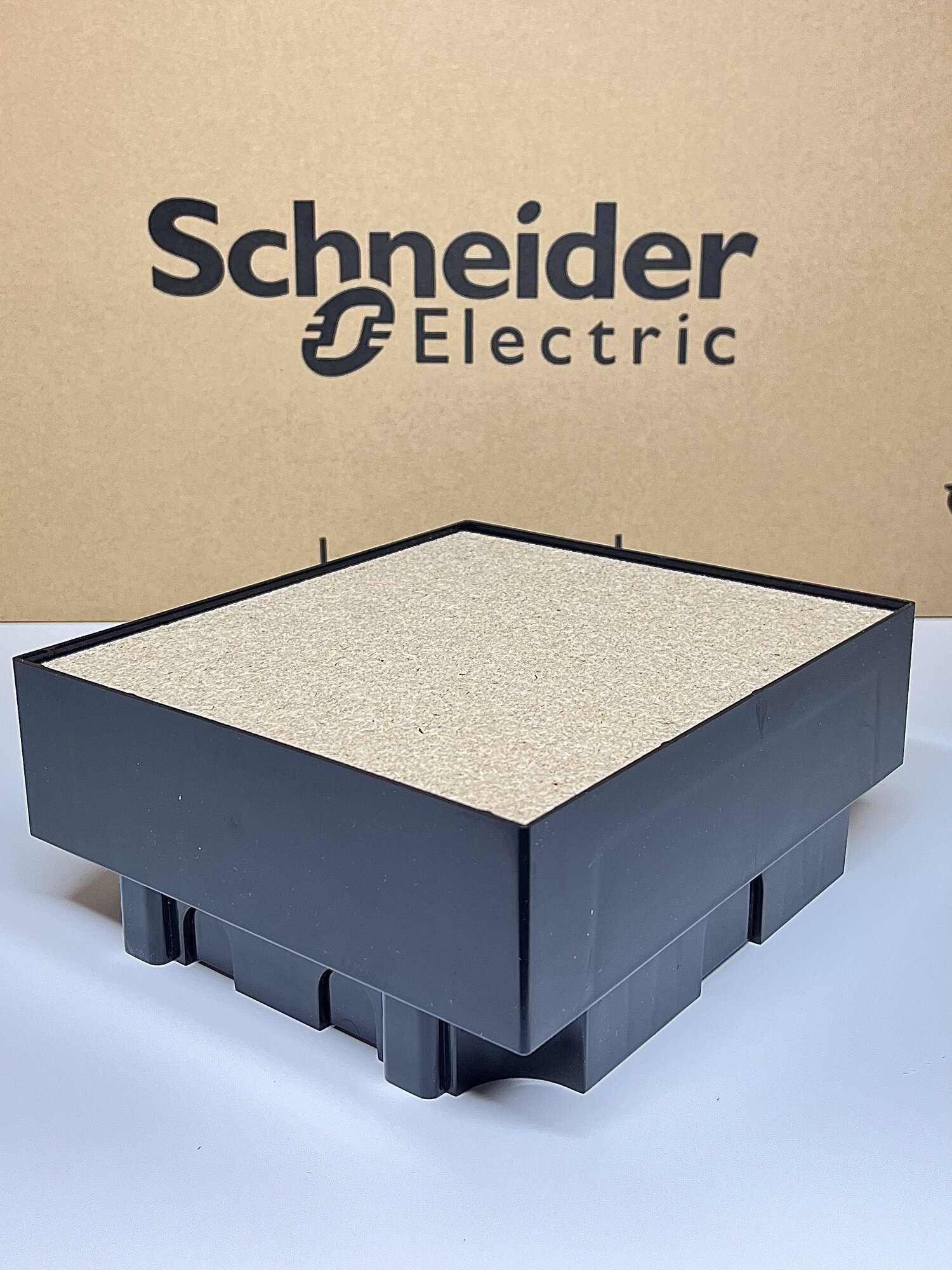 Коробка установочная Д/лючка ULTRA 4П SCHNEIDER ELECTRIC ETK44834 (1 шт.)