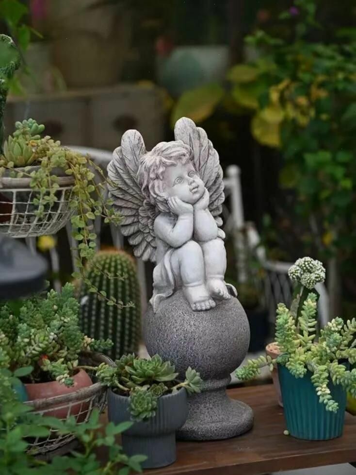 Фигурка садовая