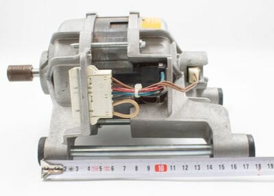 Мотор для стиральной машины Ariston 142205 AQXD129EU AQXF109CSI. Товар уцененный