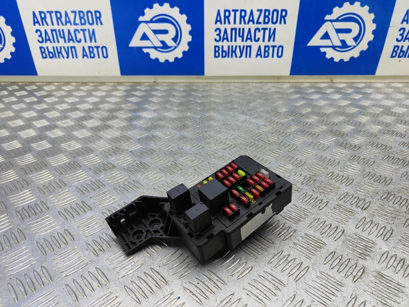 Б/У Блок предохранителей Geely Emgrand Ec7 FE1 / Джили Эмгранд Ec7 FE1 1.8 JL4G18 126 Л.С 2013