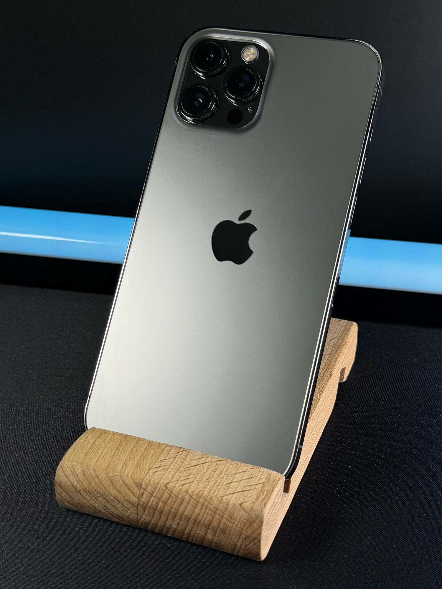 Смартфон Apple iPhone 12 Pro Max, 256gb, Graphite, RU, nano SIM + eSIM