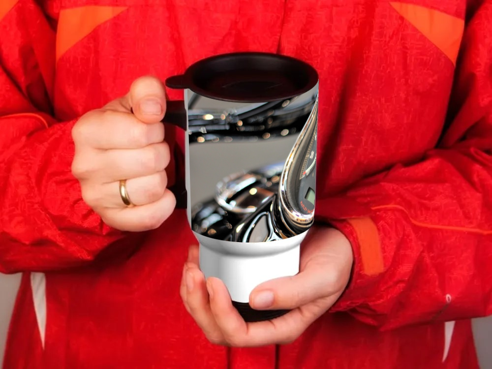 Тремокружка для авто с принтом "Мотоцикл харлей дэвидсон, спидометр, автосалон загреб 2018" 0.5 л.