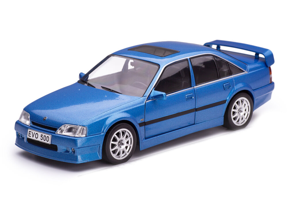 Модель коллекционная WHITEBOX Opel omega evolution 500 1991 metallic blue