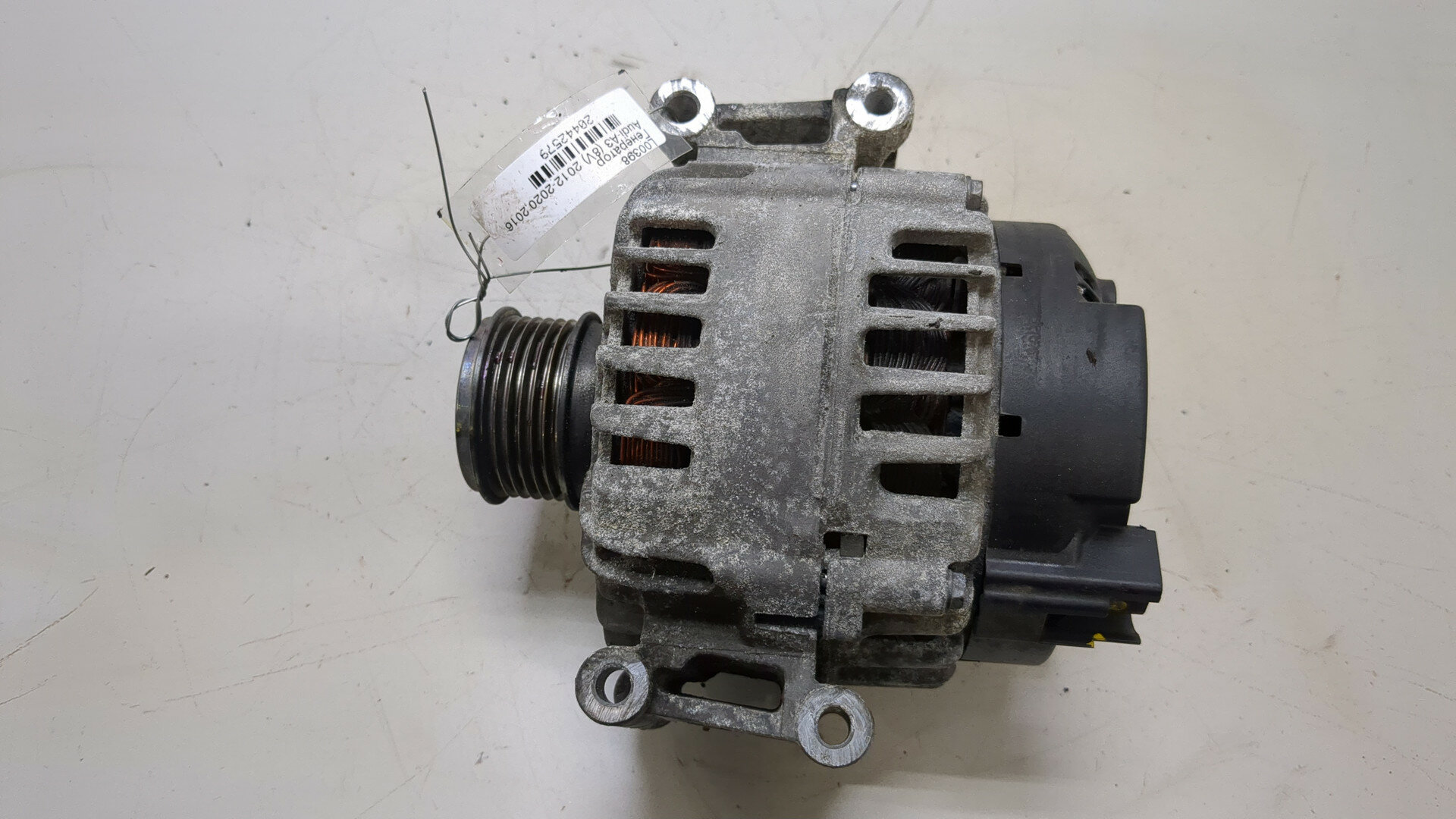 Генератор Audi A3 (8V) Б/У