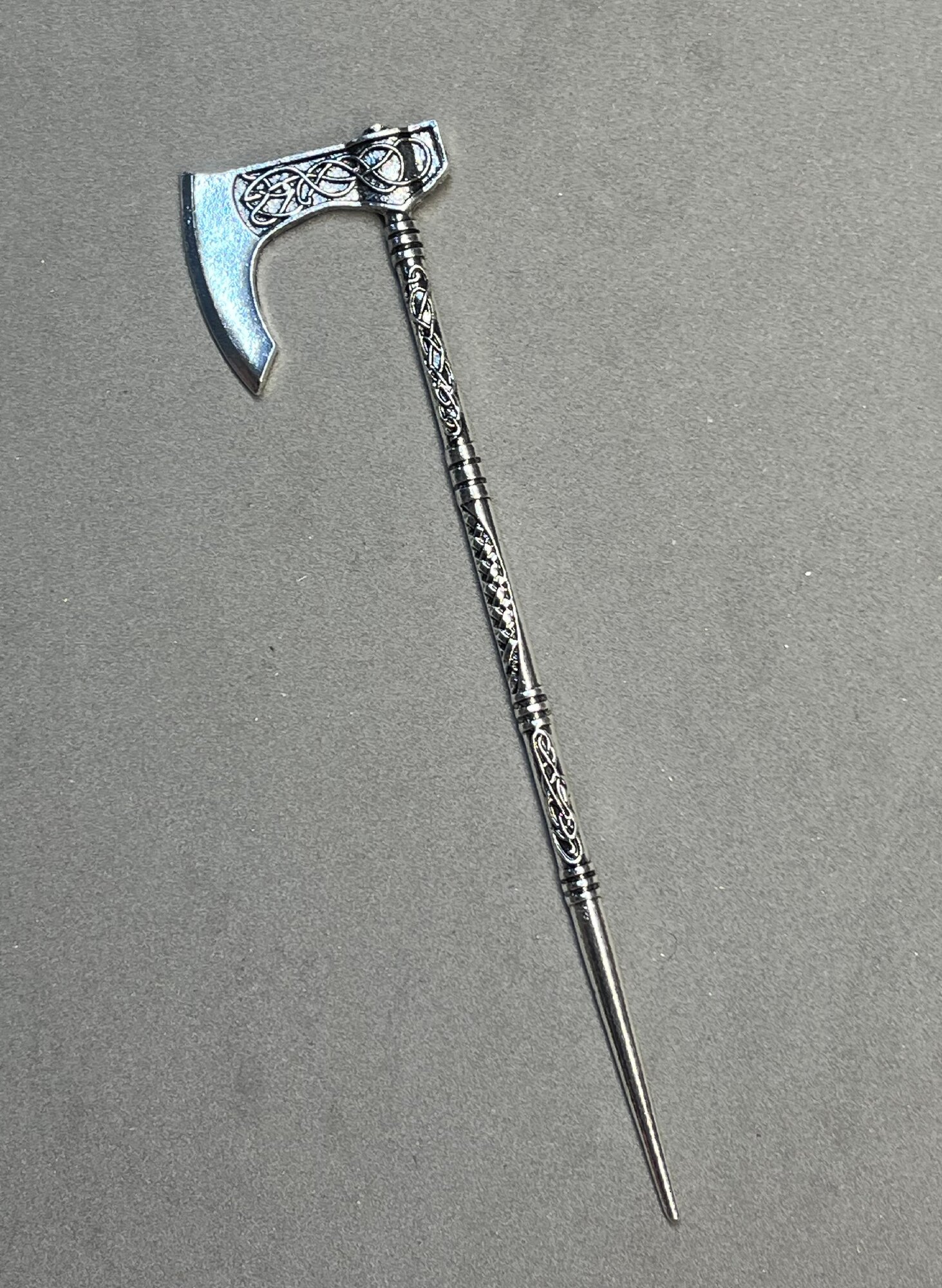 Заколка-шпилька для волос NES Топор Viking , серебристый, металл, 13,7см