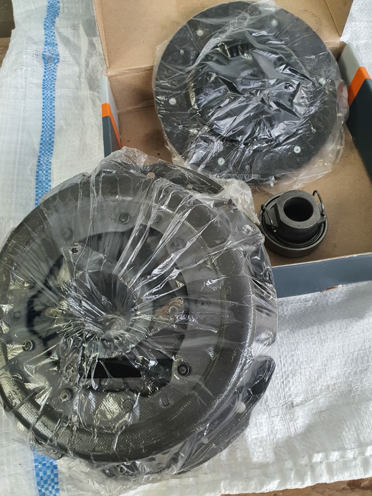 Комплект Усиленного Сцепления Ваз Нива 213 214 2131 2121 Классика 2106 2107 2104 2101