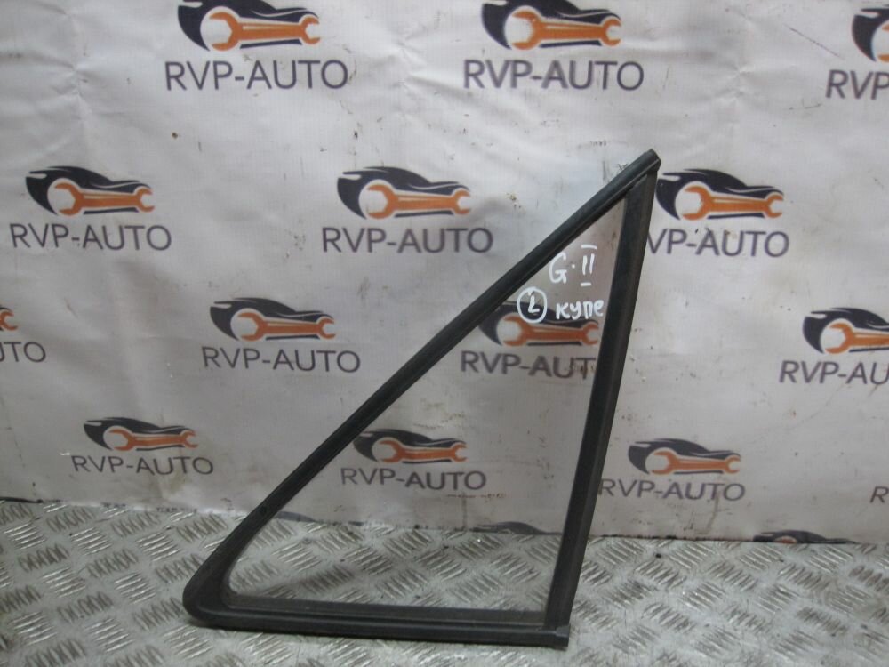 Стекло двери передней левое Volkswagen Golf 2 193845201C