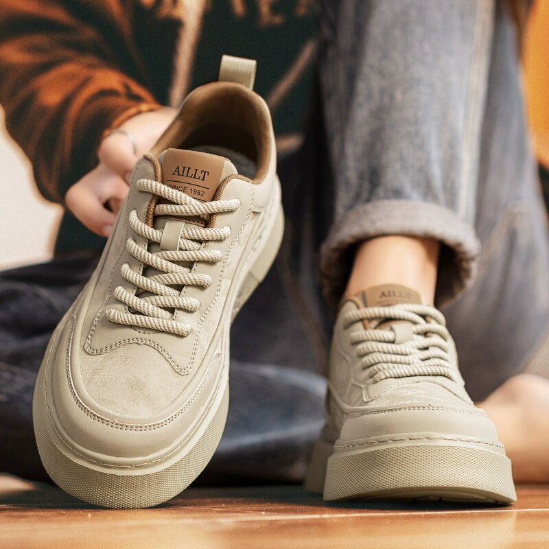 MOOCIE Популярная мужская обувь среди знаменитостей, лето 2025, новый стиль, модные повседневные кроссовки, мужская спортивная обувь на толстой подошве, увеличивающая рост, универсальная модная обувь, а также бархатные кроссовки.