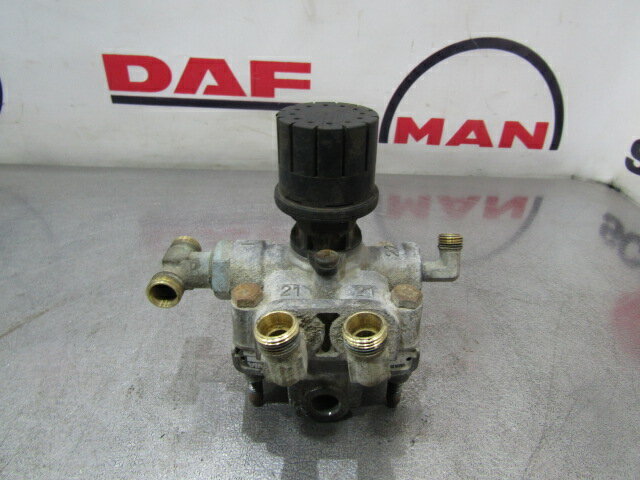 Клапан ускорительный WABCO, Scania P, G, R