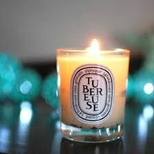 Diptyque Ароматическая свеча Tubreuse Scented Candle, 190 г