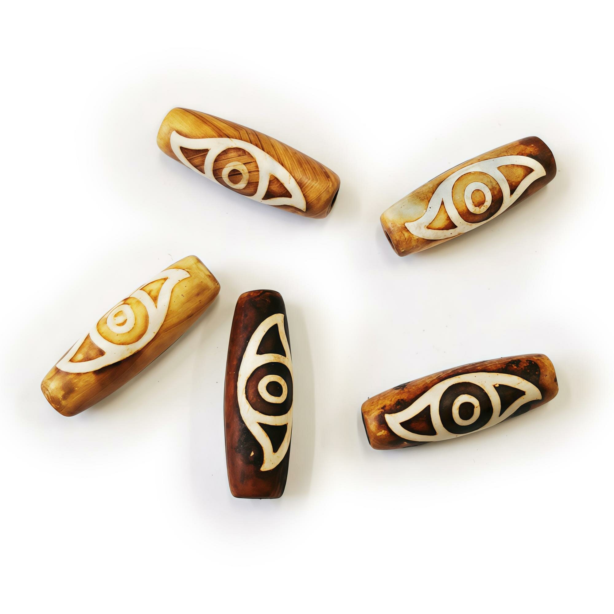 Бусина каменная, агат Дзи, 2 глаза Феникса, 28х10-32х13мм, матовая, бежево-коричневая с белым, 1 шт.