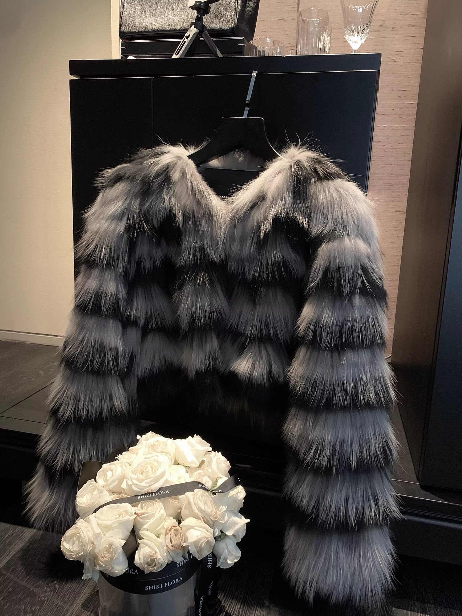 Женская шуба, короткая, модель 2025, зимняя, искусственная норковая шуба, женская, маленькая, в стиле Шанель, тонкая шуба из лисьего меха