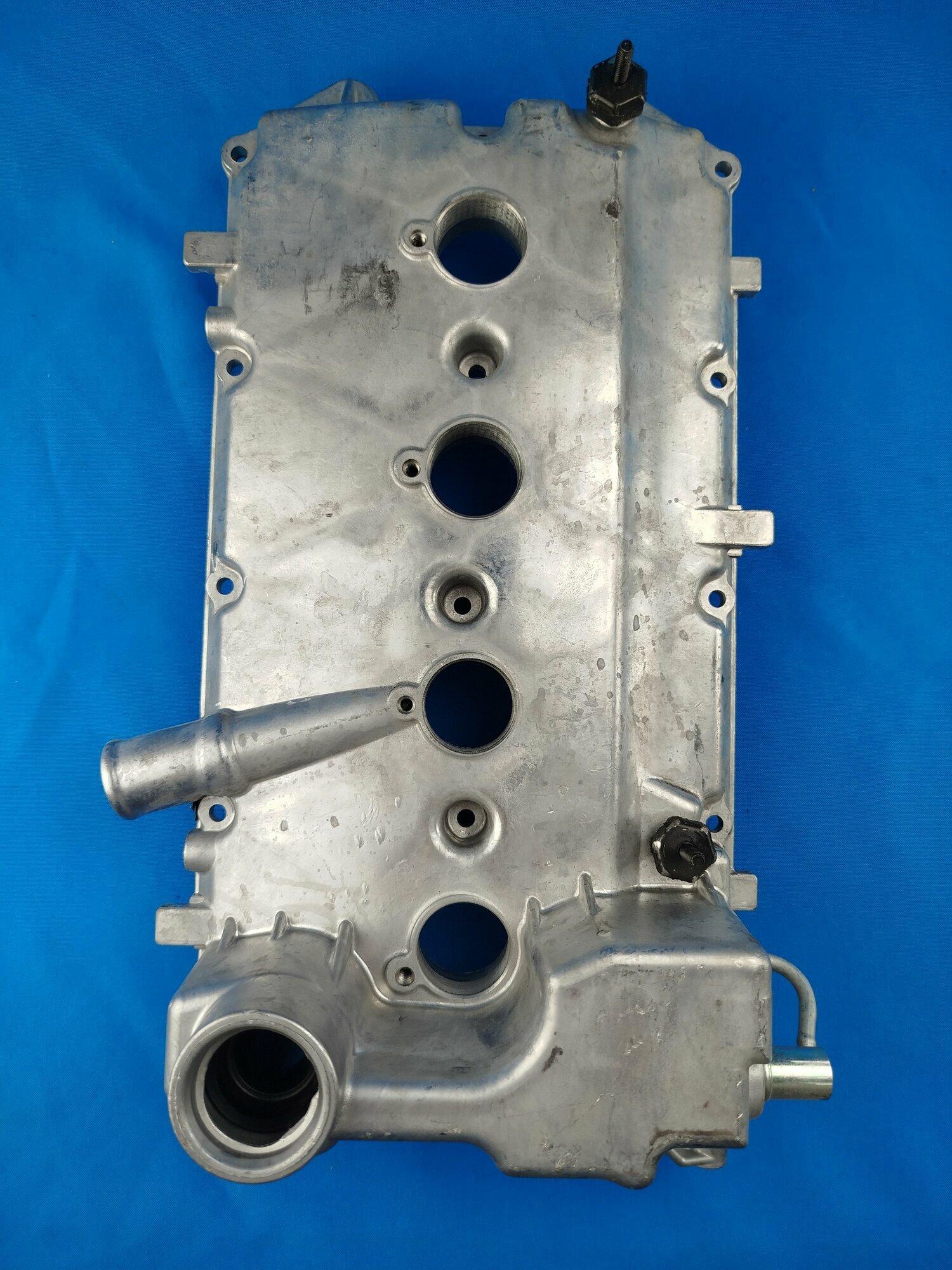 Крышка клапанов "ВАЗ" ВАЗ для автомобилей 2110-15, Приора, Калина, Гранта