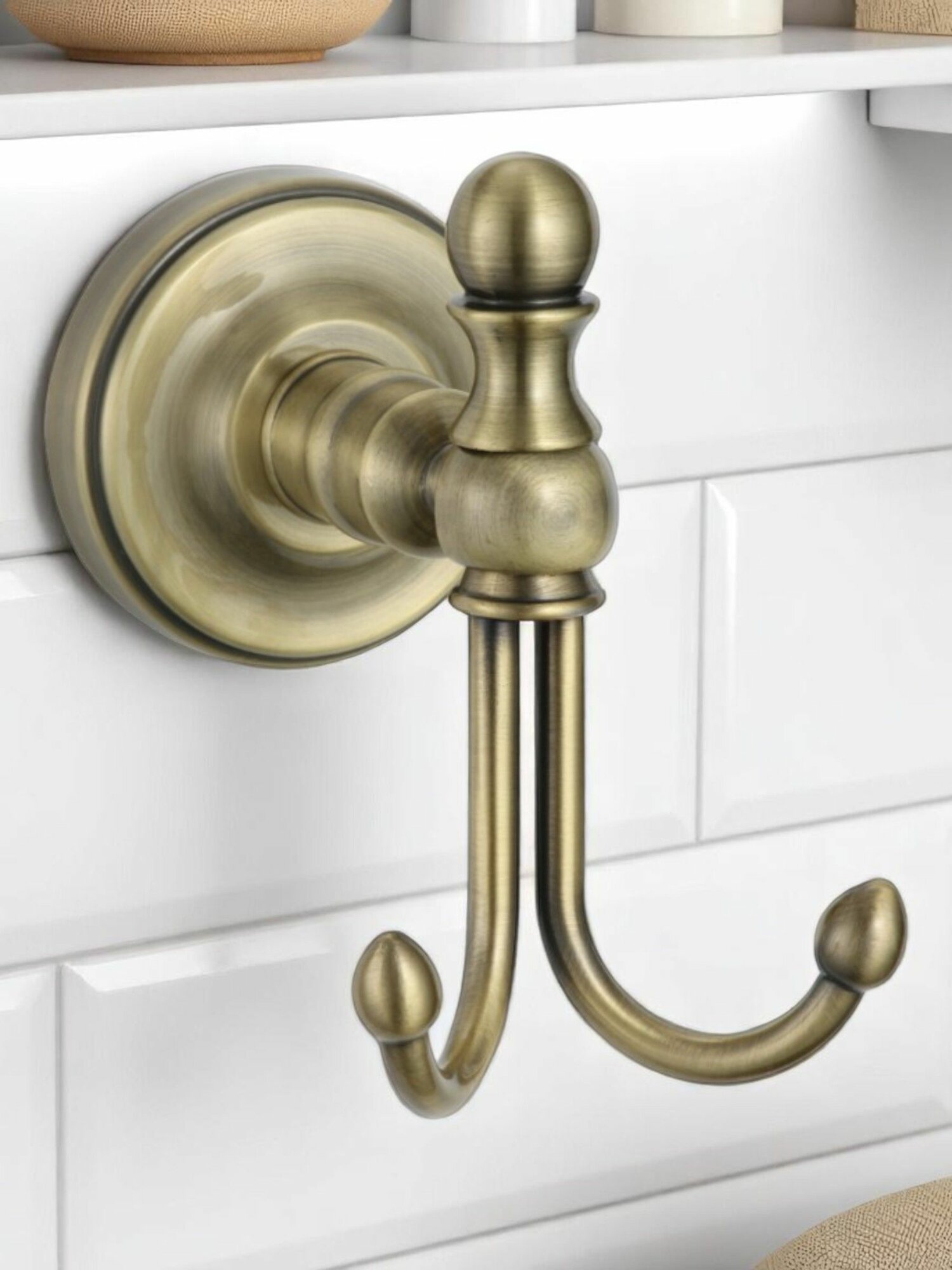 Крючок двойной GANZER GZ31052-D