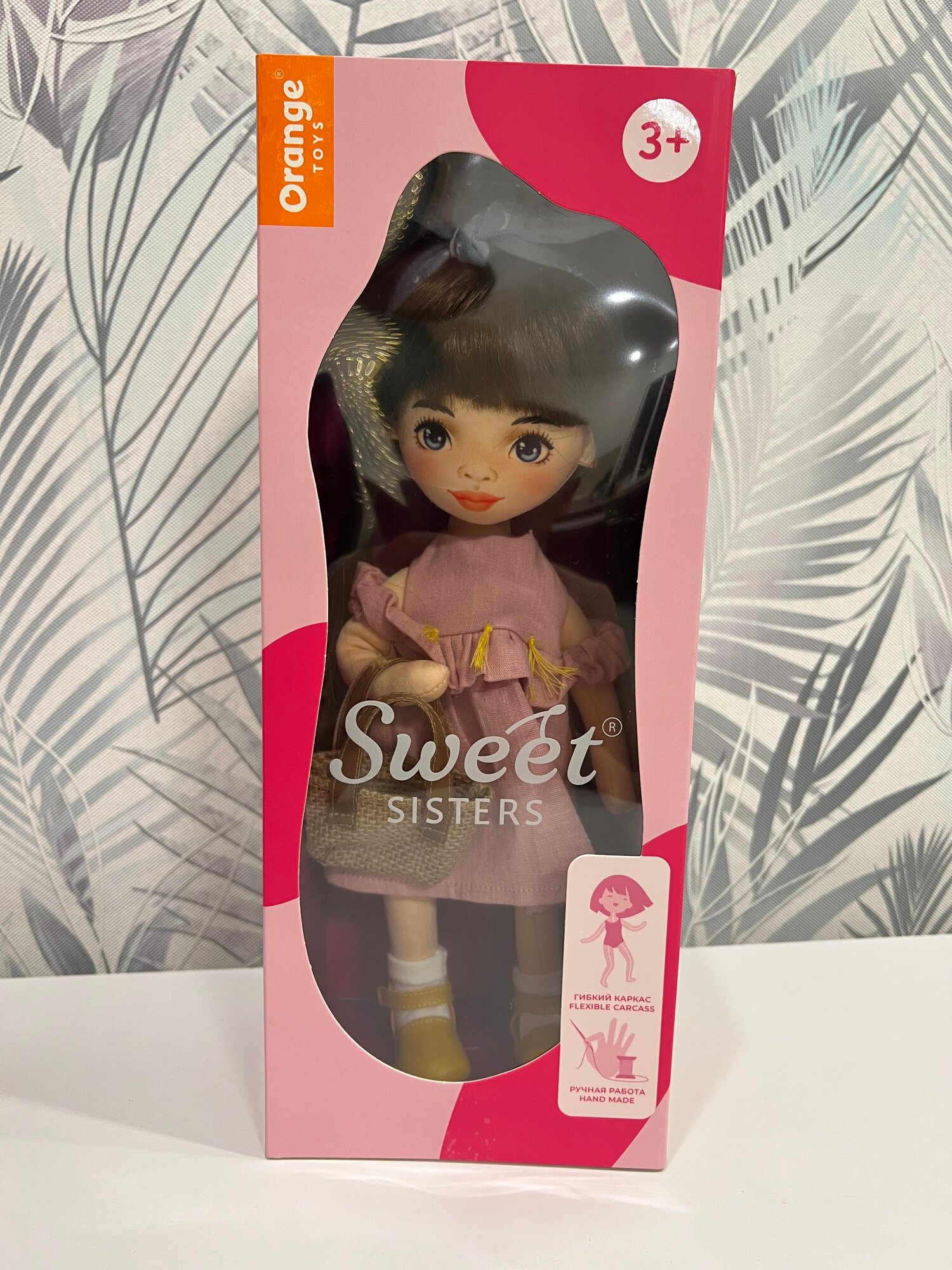 Кукла Orange Toys "Sweet Sisters" Sophie, ручная стирка, пастельно-розовое платье, 32см