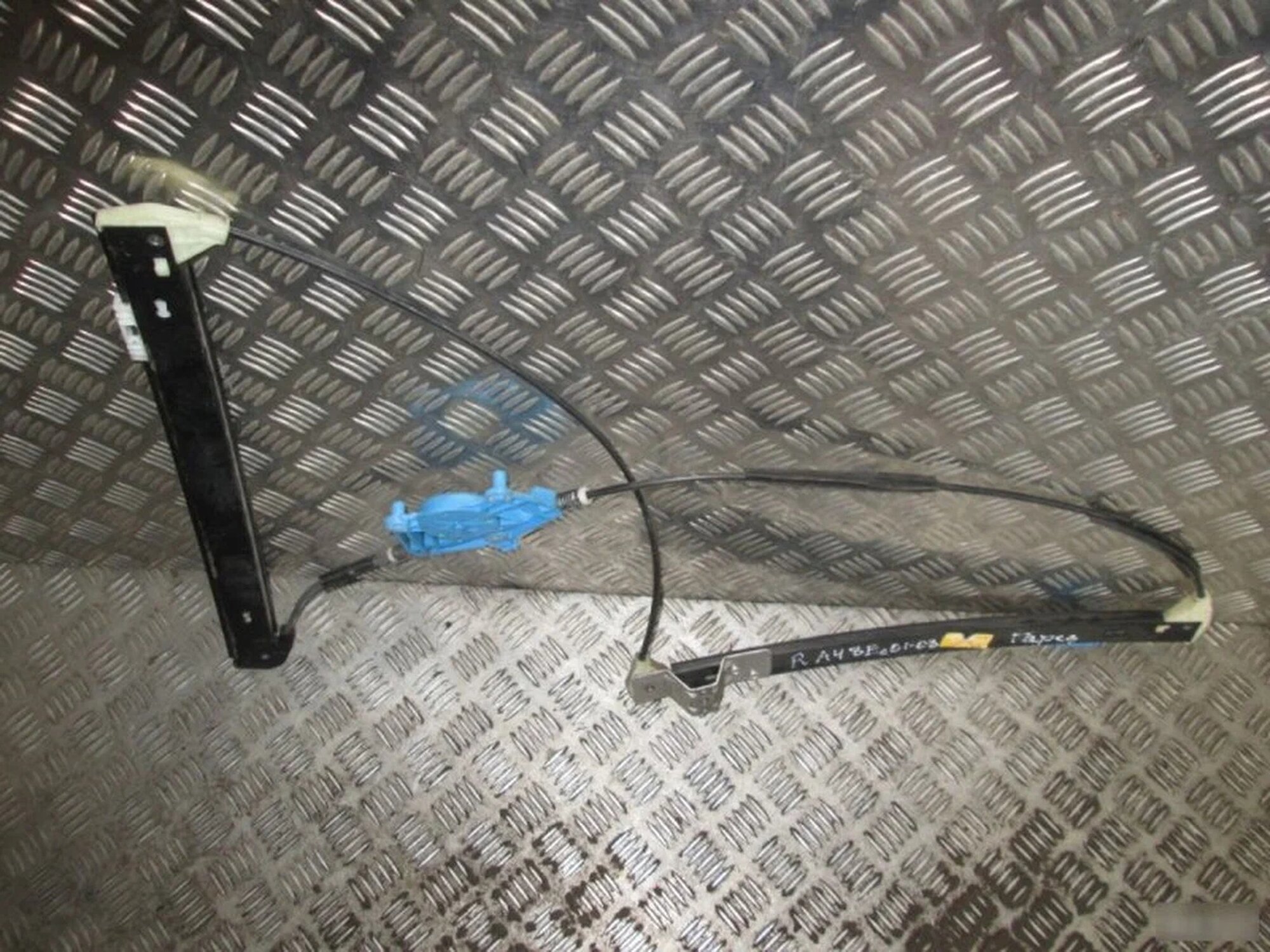 Стеклоподъемник, для Audi A4, 8E передний, правый, без мотора