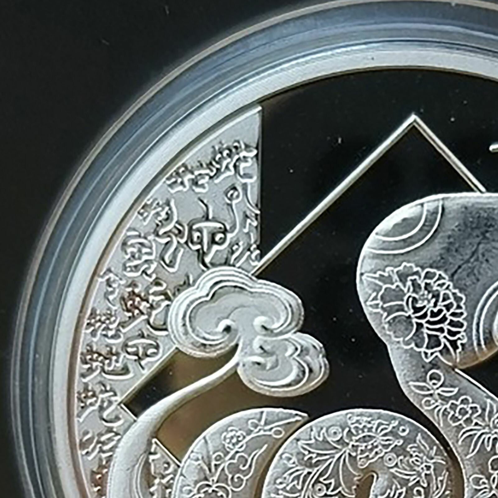 Памятная медаль "2025 год змеи", трехмерный Дух Змеи, серебряная монета Нафу, позолоченная памятная монета Зодиака с серебряным покрытием, бизнес-подарки для Юго-Восточной Азии