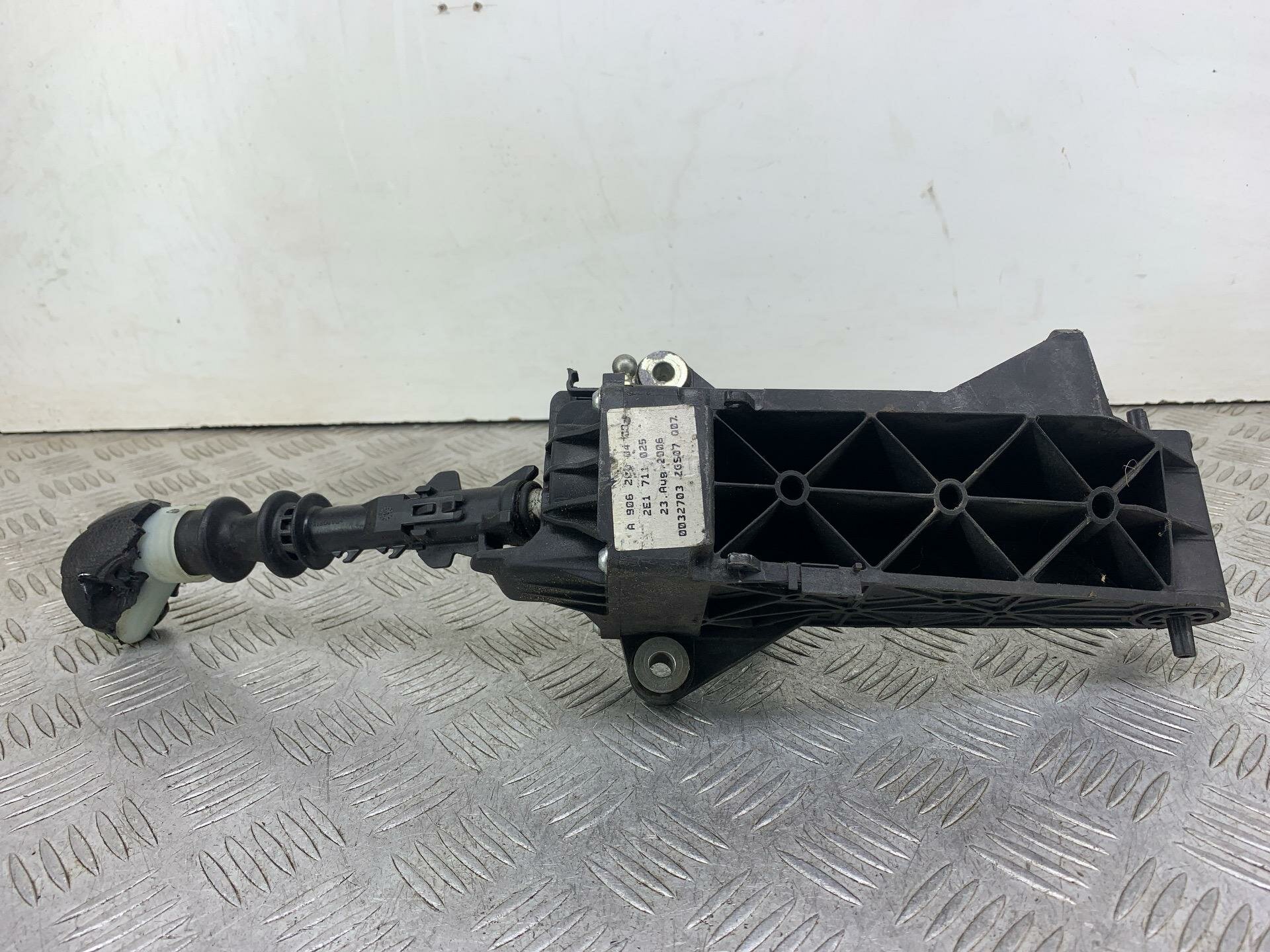 Кулиса КПП Mercedes-Benz Sprinter W906 (2006 - 2014) A9062601809