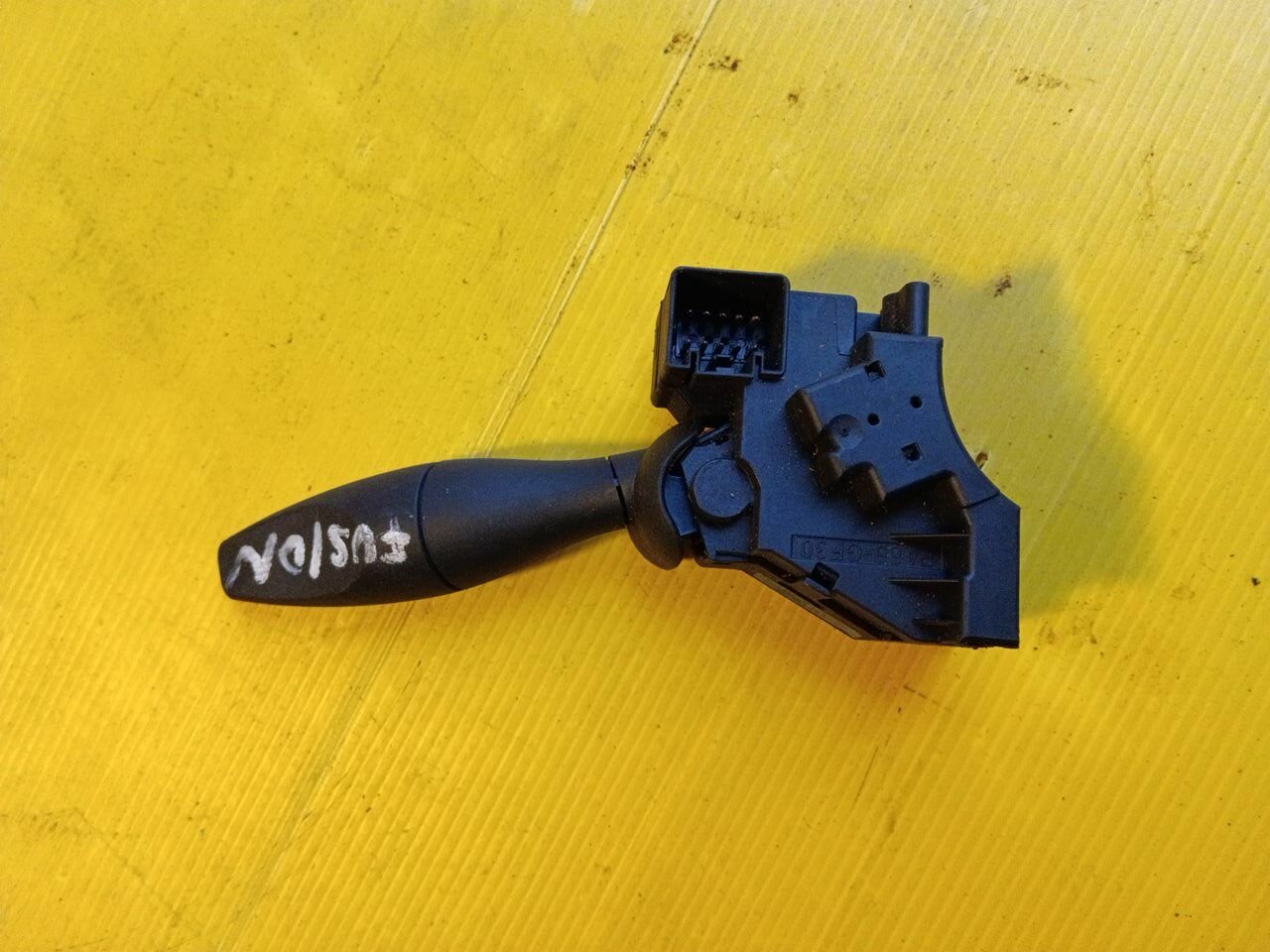 Ford Fusion Переключатель поворота подрулевой