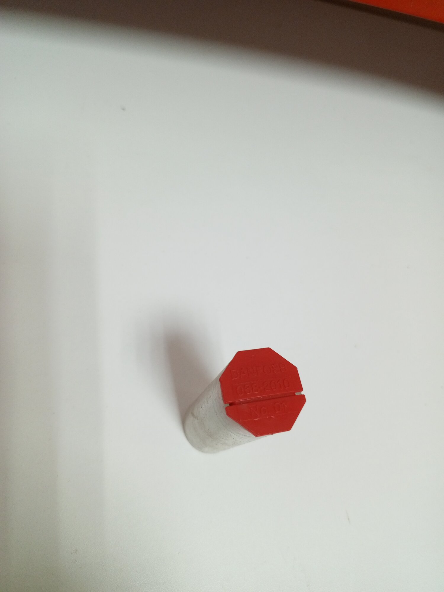 Клапанный узел№01 Danfoss 008-2010, потолочный, для холодильных шкафов, камер, столов и витрин