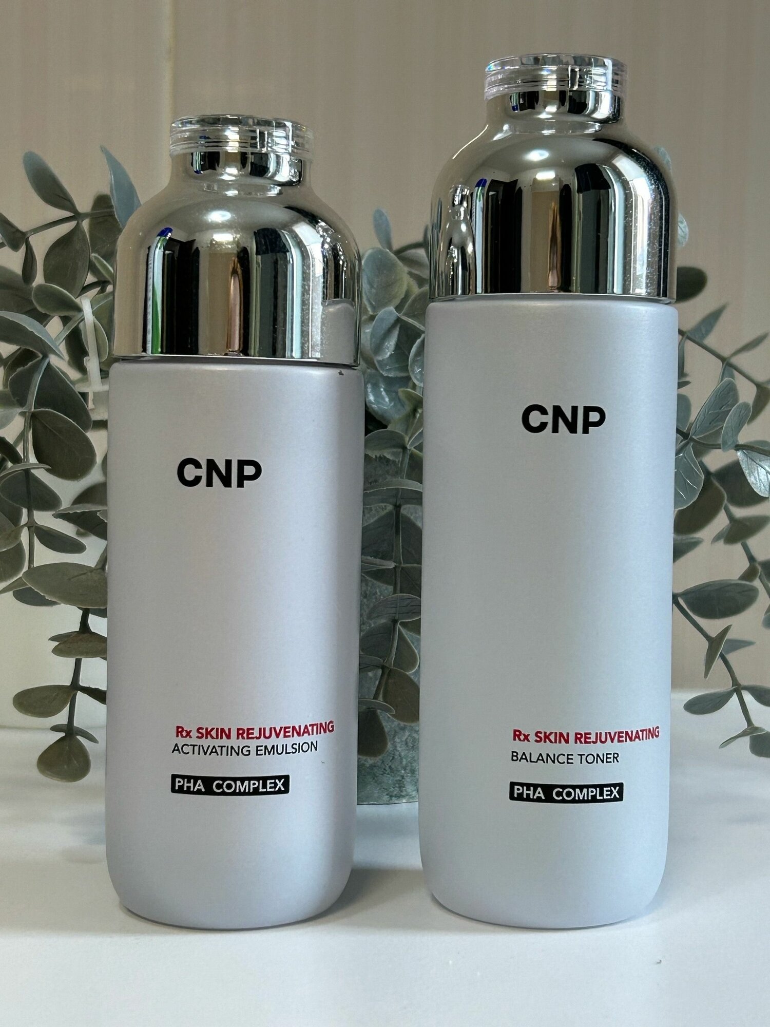 Набор тонер + эмульсия для обновления и омоложения кожи корейские CNP Rx skin rejuvenating toner 120ml + emulsion 100ml