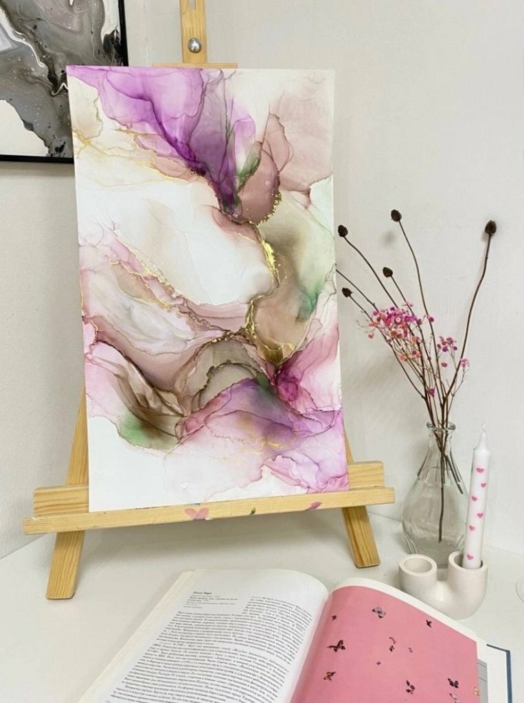 Подарочный сертификат «Мастер-класс по алкогольным чернилам» (1 час 30 минут, 1 человек в составе группы)