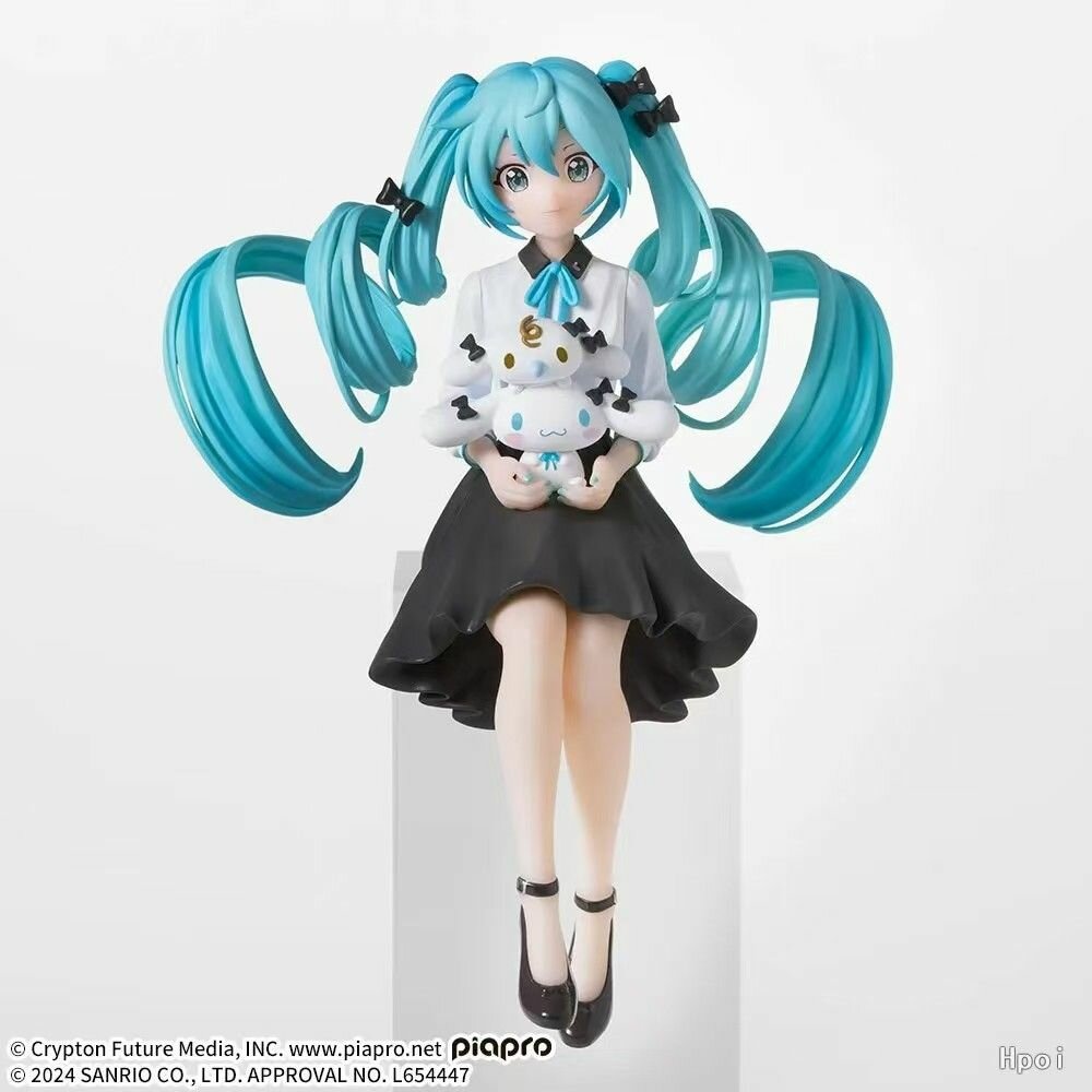 Фигурка Мику Хацунэ x Синнаморолл SEGA / Premium Hatsune Miku x Cinnamorol MILK Figure