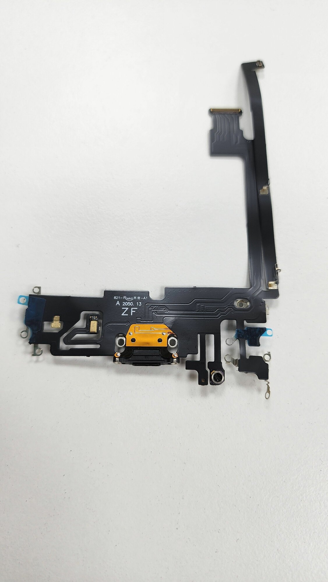 Шлейф зарядки iPhone 12 Pro Max