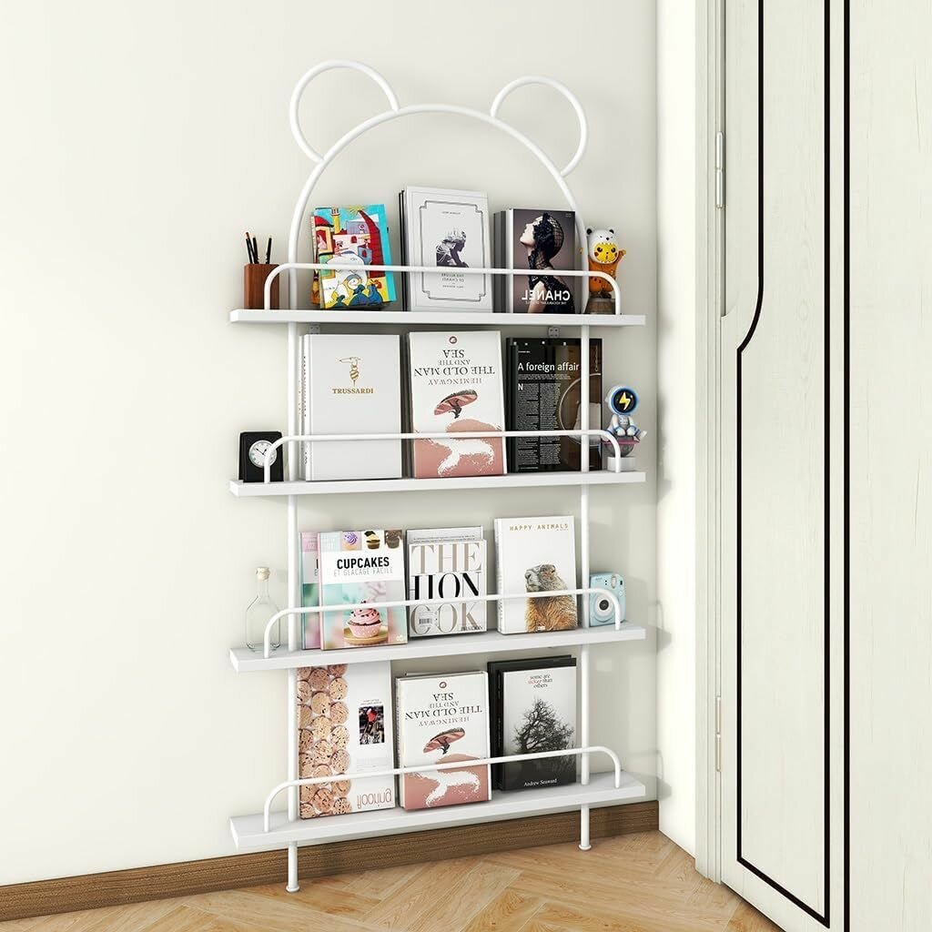 Книжная полка полка шкафа за дверью