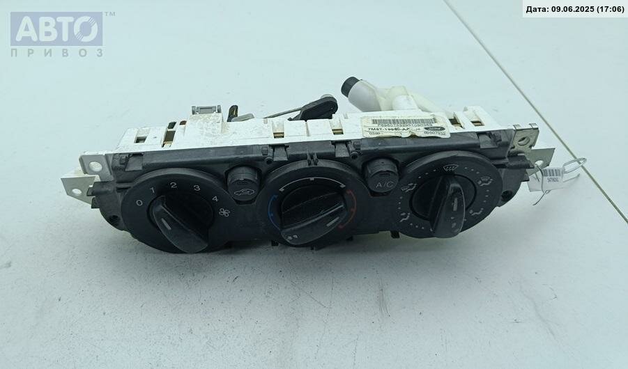 Переключатель отопителя Ford Focus 2 (2004-2010)
