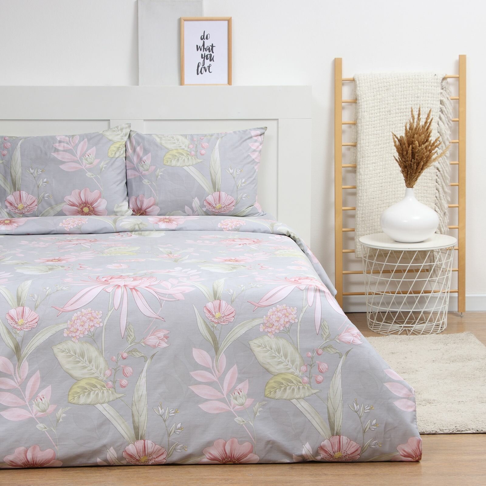 Комплект постельного белья LoveLife евро Sun: пододеяльник 200x217 см, простыня 225x240 см, наволочка 50x70 см - 2 штуки,100 %хлопок, сатин, плотность125г/м