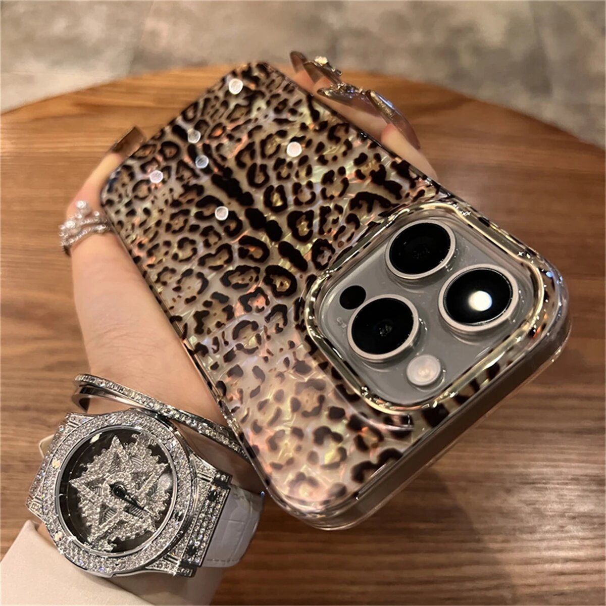 Чехол для iPhone 13 Pro, леопард, стразы