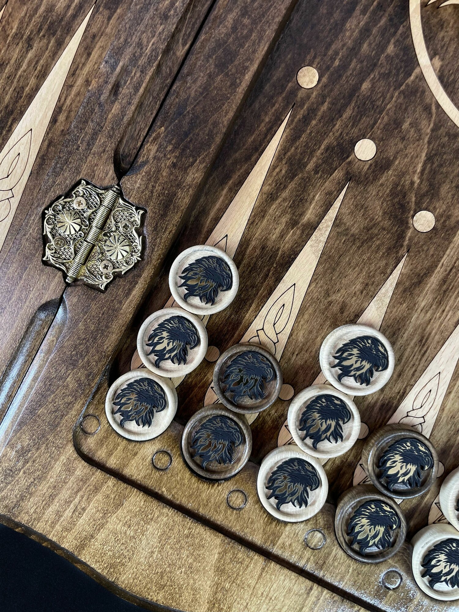 Фишки для нард и шашек резные деревянные "орел", ручная работа