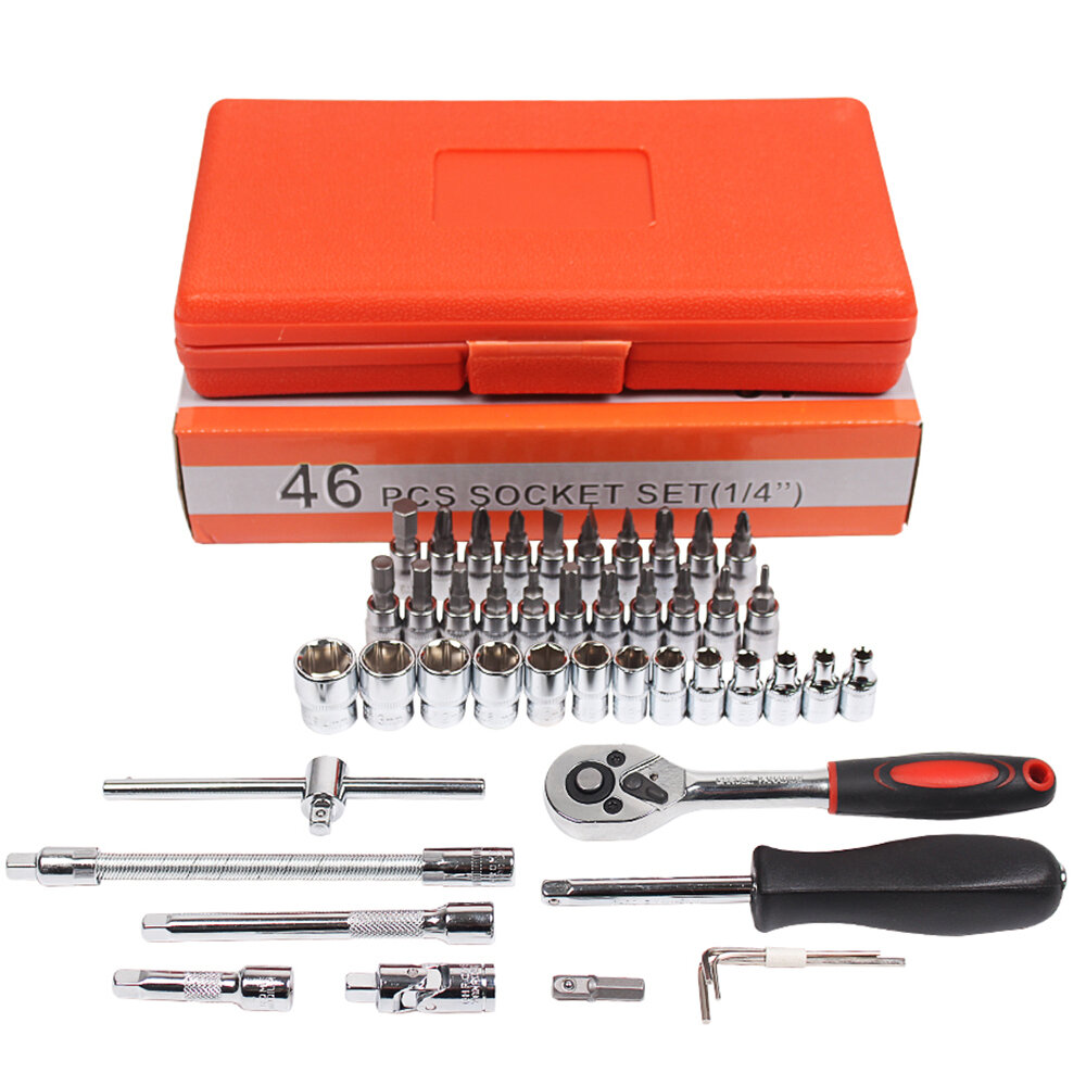 Набор торцевых ключей для ремонта автомобилей. Комплект ключей с трещеткой.