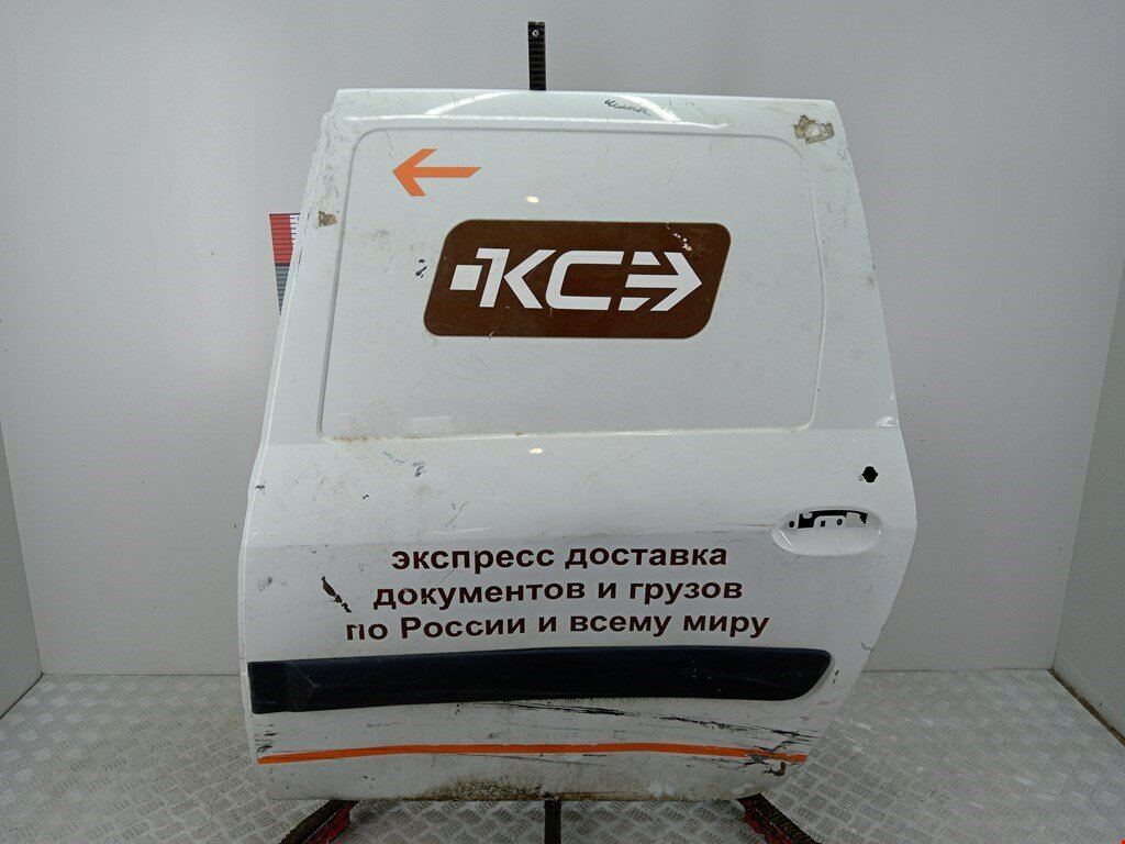 Дверь задняя левая Lada Largus 821015688R арт. 2227577